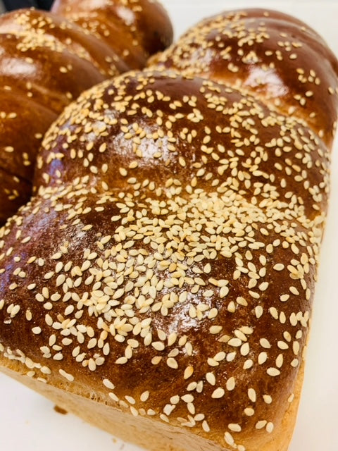 Order Bulka (Square) Yellow Snowdon Challah I Bulka (carré) Challah ...